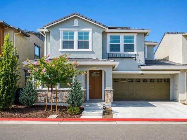 2472 Sweetbay Cir, Tracy, CA 95377