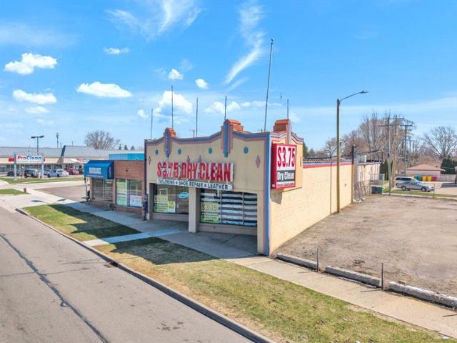 24730 Gratiot Avenue