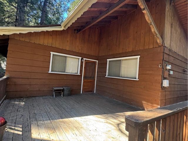 24738 Nestal Ct, Crestline, CA 92325 | MLS #IG26028 | Compass