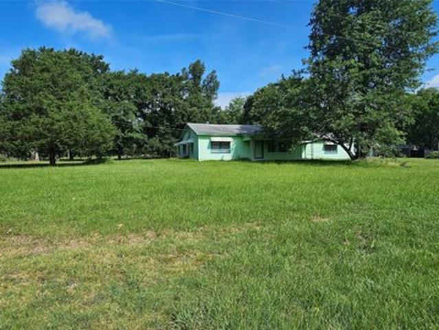 2473 Vz County Road 1806, Grand Saline, TX 75140
