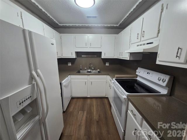247 Country Club Drive NE # 6