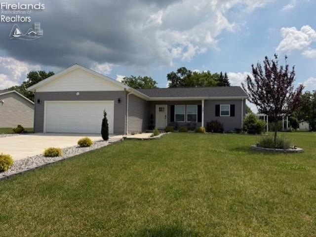 247 Caleb Dr, Fremont, OH 43420