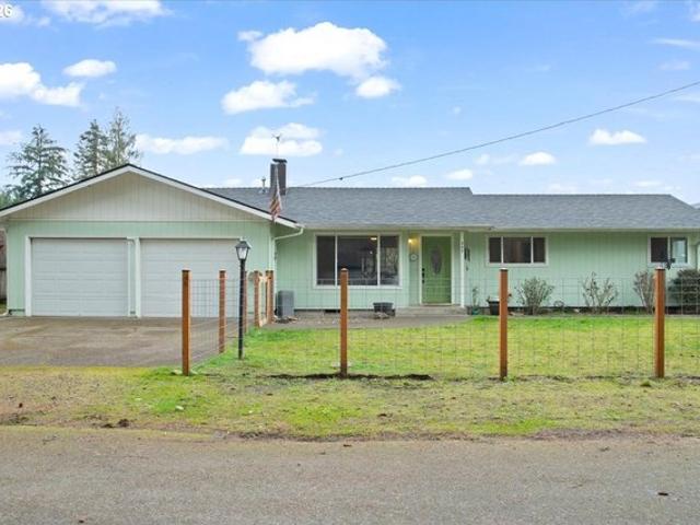 247 Cedar St, Lyons, OR 97358