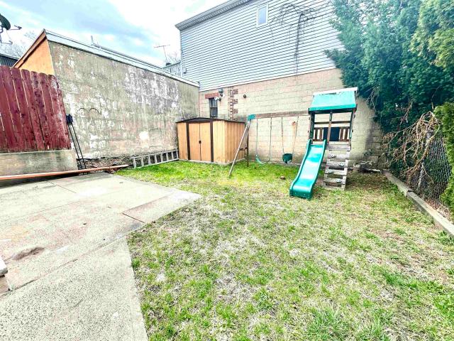 247 Clendenny Ave # 1