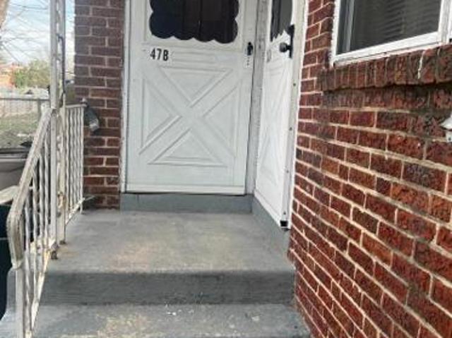 247 Grand Ave, Camden, NJ 08105