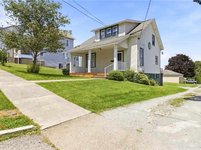 247 E Fairview St