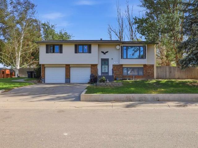 247 Fort Laramie St, Glenrock, WY 82637
