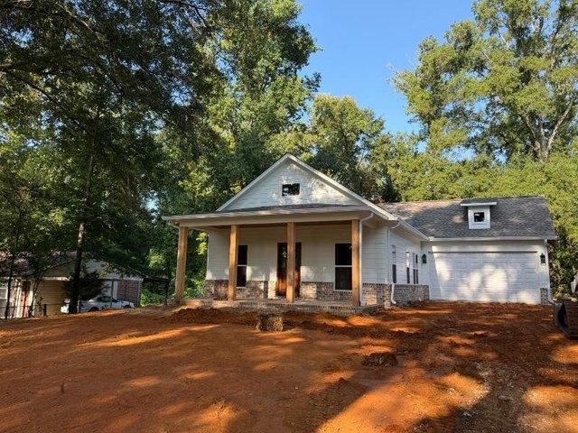 247 Knight Dr, Saltillo, MS 38866