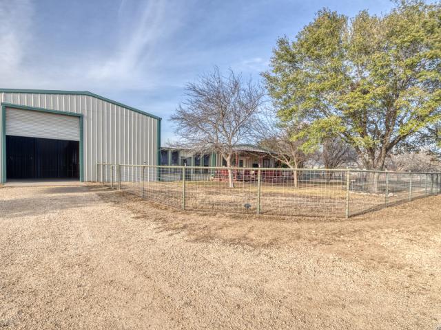 247 Marsh Ln, Uvalde, TX 78801 | MLS #1939