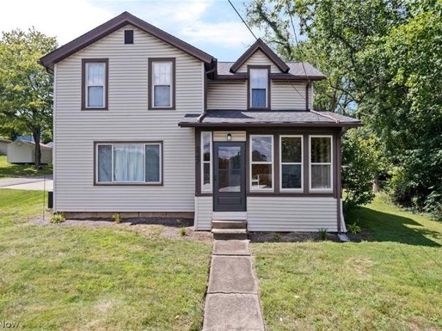 247 Milan St N, Canal Fulton, OH 44614