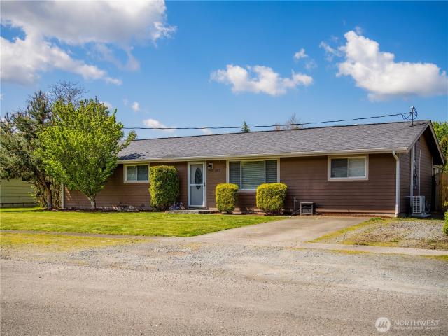 247 S D St, Buckley, WA 98321 | MLS #2511 | Compass