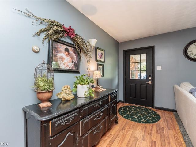 247 S Norwalk Road W