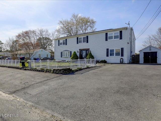 247 Sprucewood Drive