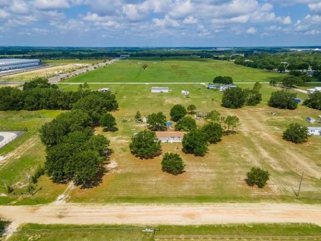 247 Sunridge Dr, Auburndale, FL 33823