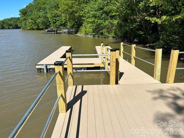 247 Windingwood Dr, Statesville, NC 28677