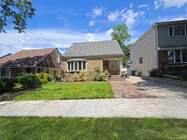 24841 Thebes Ave, Little Neck, NY 11362