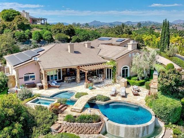 2484 Dos Lomas, Fallbrook, CA 92028