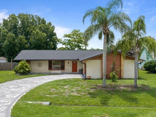2485 SE Alden St, Port Saint Lucie, FL 34984