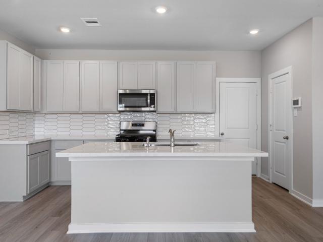 2486 North Heritage Drive
