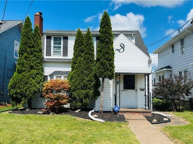2486 LA Salle Ave, Niagara Falls, NY 14301