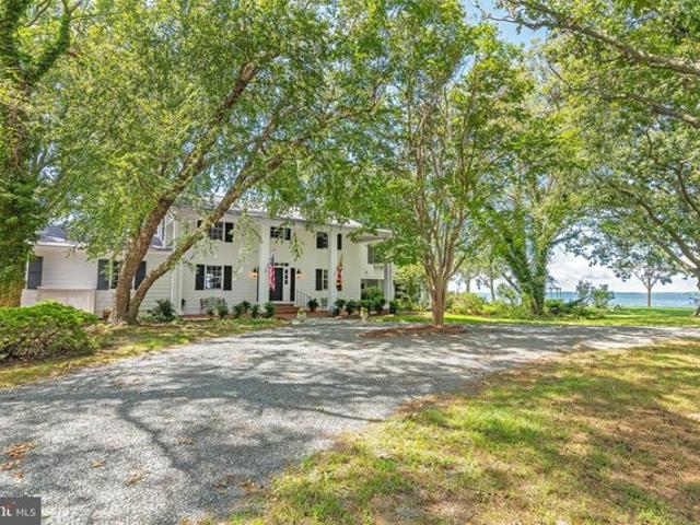 24879 W Ferry Neck Rd, Royal Oak, MD 21662