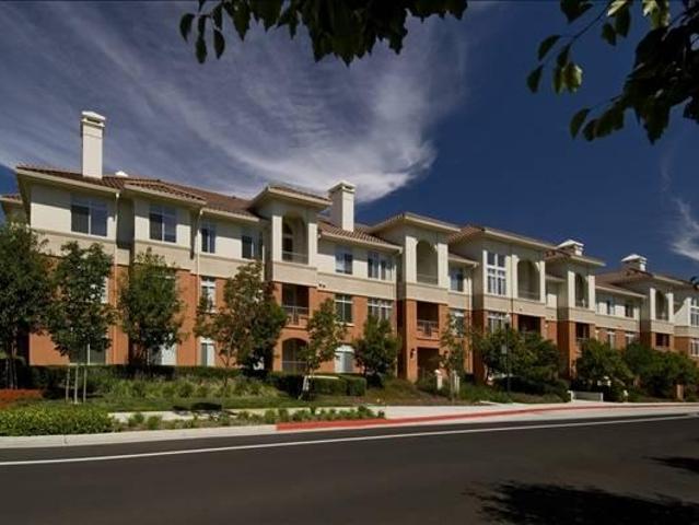 $2487 / 1br 809ft² Finally. A perfect apartment