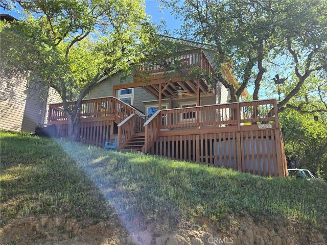 2488 Captains Walk