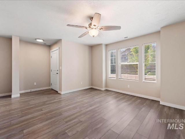 2488 E Blue Tick Street