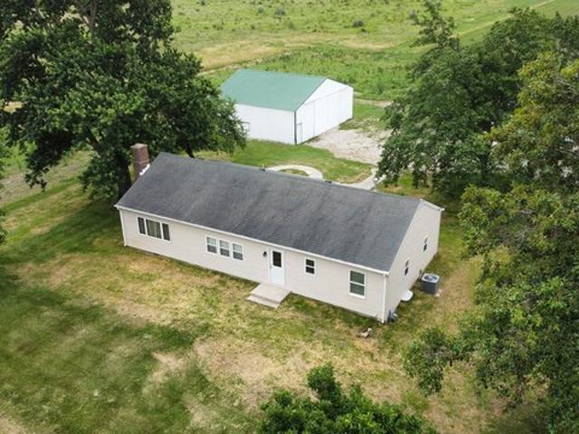 2489 E US Highway 52, Donovan, IL 60931