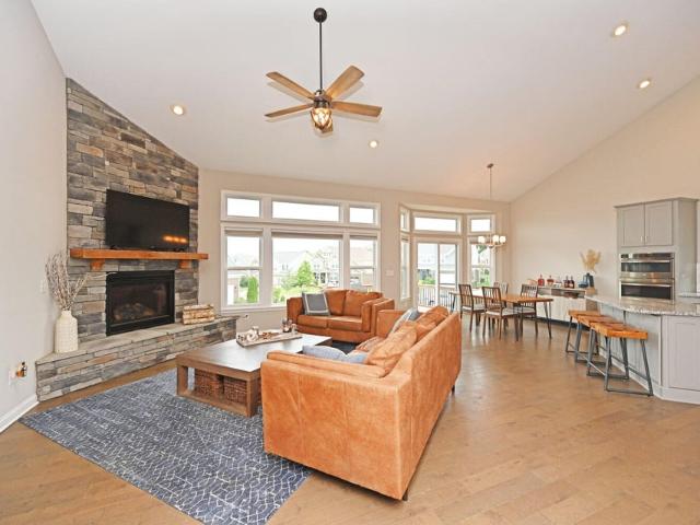 2489 Sierra Drive