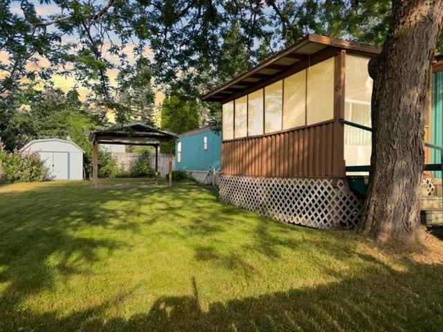 24807 E Trent Ave, Newman Lake, WA 99025