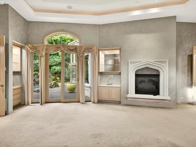 2480 Marylshire Ln, Lake Oswego, OR 97034 | MLS #535081