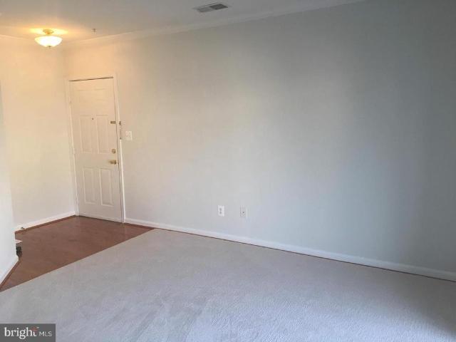 2480 Angeline Drive # 304