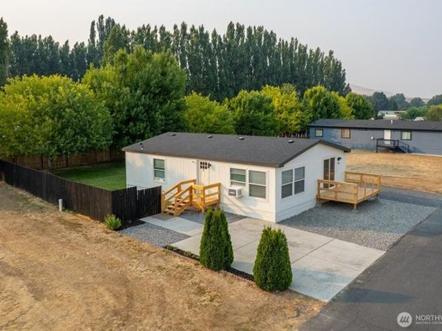 2480 Basin St SW Unit 10, Ephrata, WA 98823