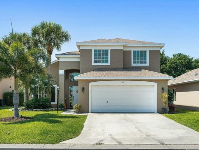 2480 SE Springtree Pl, Stuart, FL 34997