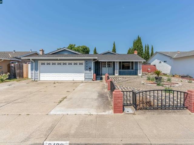 2480 Shield Dr, Union City, CA 94587