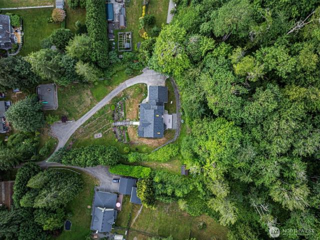 24810 Big Valley Road NE