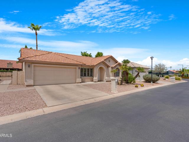 24810 s foxglenn drive