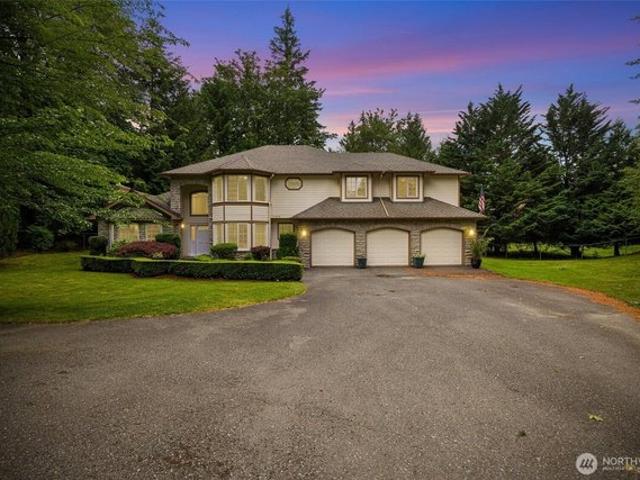 24819 SE 14th St, Sammamish, WA 98075