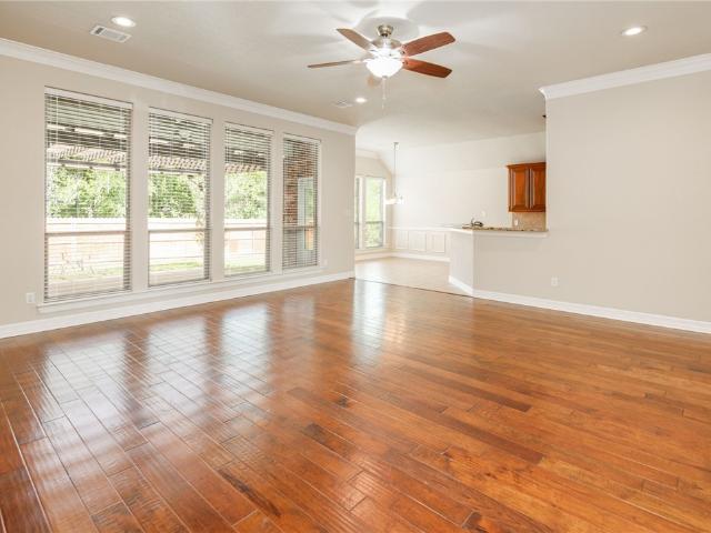 2481 Newark Circle