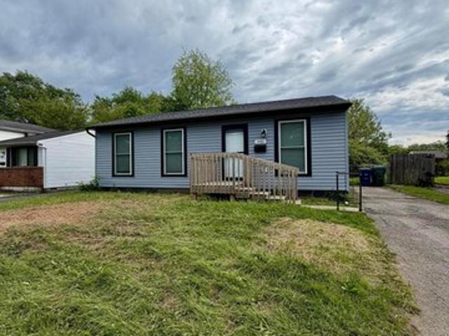 2481 Queenswood Dr, Columbus, OH 43219