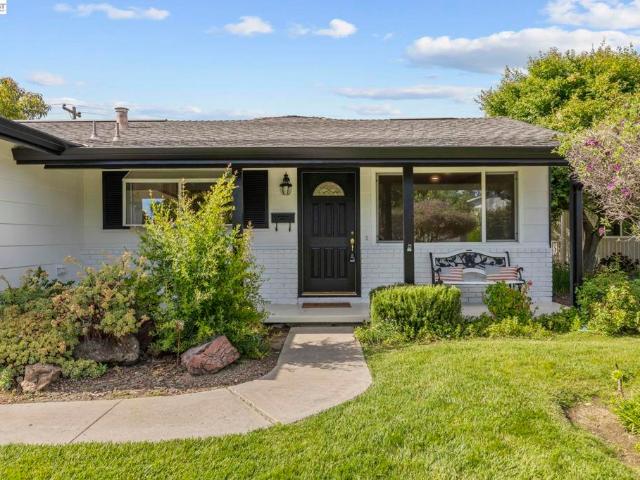 2481 Whitethorne