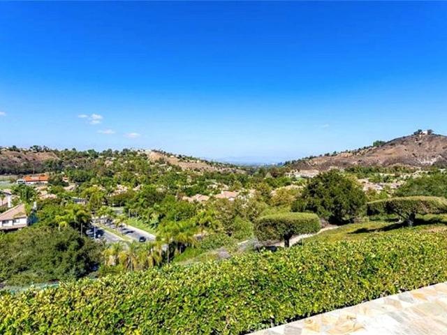 24823 Alexandra Ct, Calabasas, CA 91302 | MLS #SR26075 | Compass