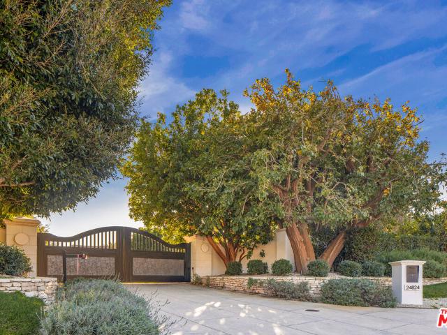 24824 Pacific Coast Hwy, Malibu, CA 90265 | MLS #26653