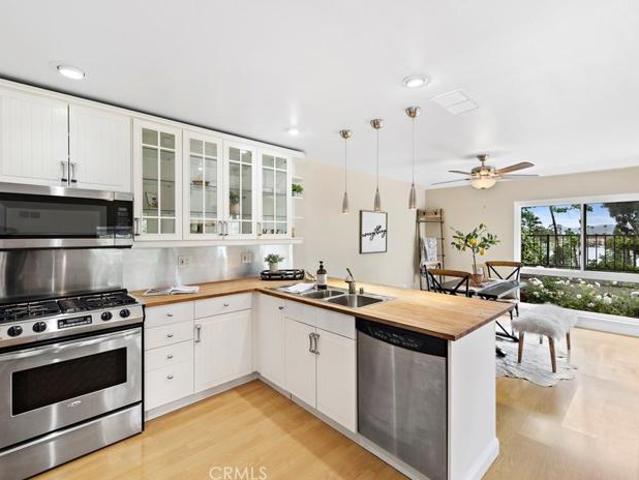 24825 Lakefield St, Lake Forest, CA 92630