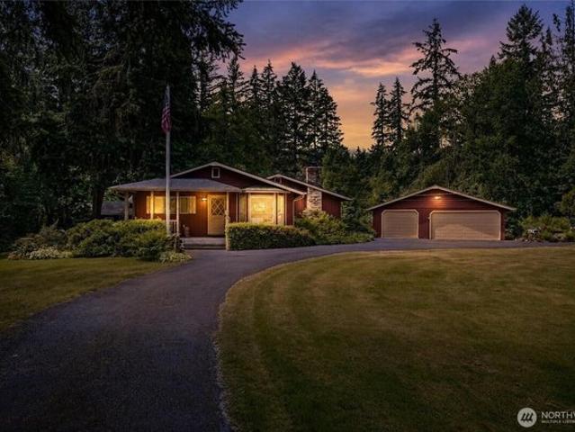 24825 SE 248th St, Maple Valley, WA 98038
