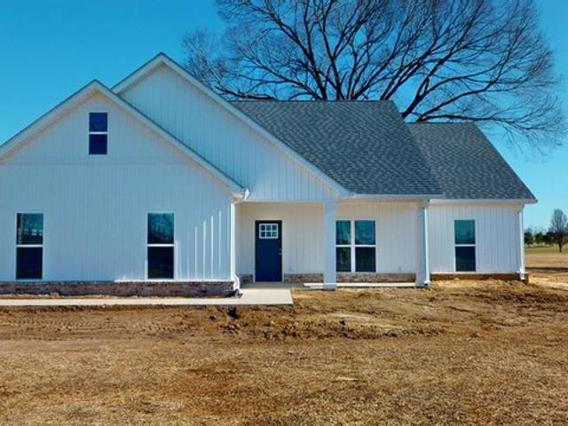 2482 Millsfield Hwy, Dyersburg, TN 38024