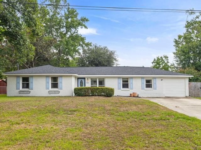 2482 Flamingo Dr, Charleston, SC 29414