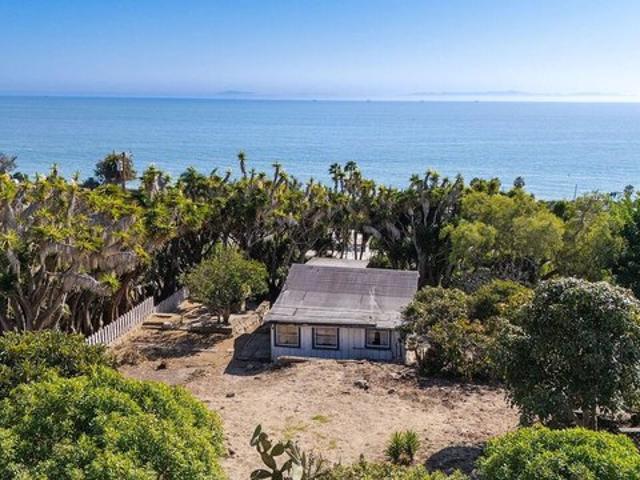 2482 Shelby St, Summerland, CA 93067