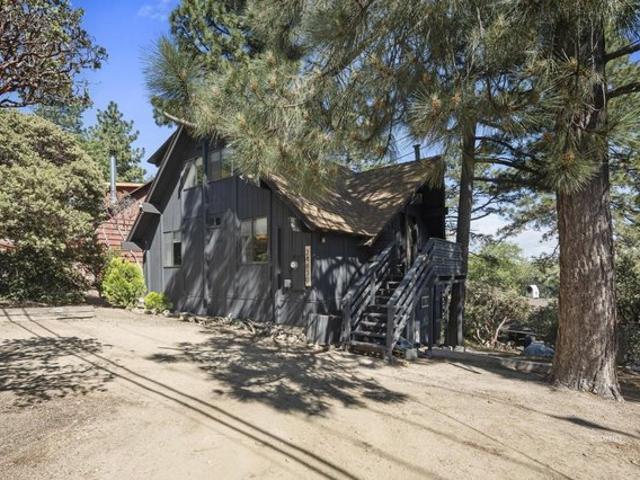 24830 Marion Ridge Rd, Idyllwild, CA 92549